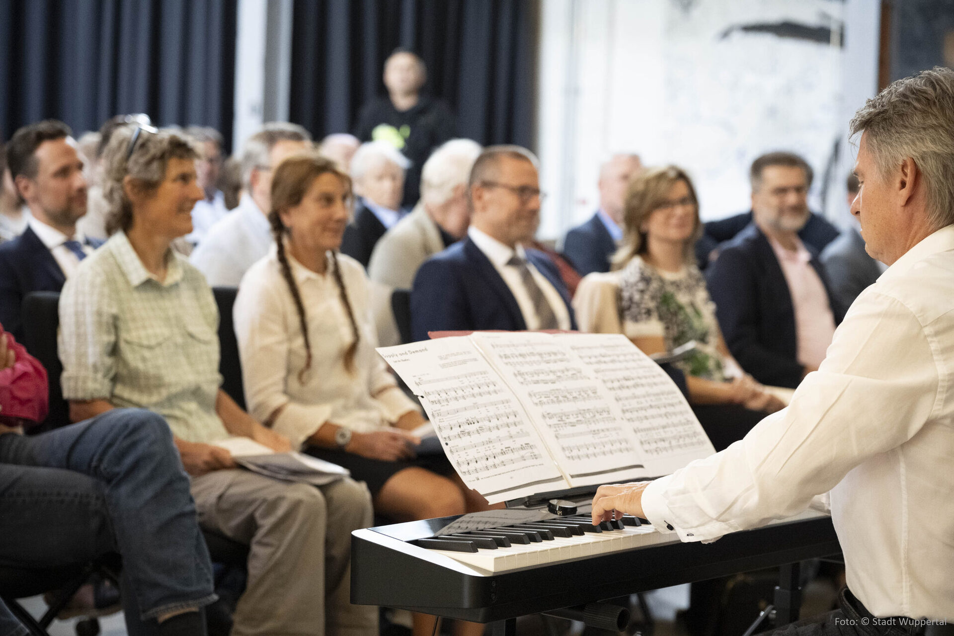 Stadt ehrt Weltökonom Hans Singer mit Wupper-Weg | Wuppertal