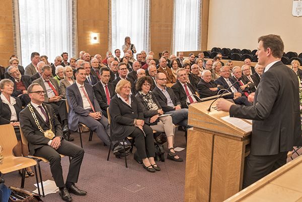 Ehrenring der Stadt für Dr. Carsten Gerhardt | Wuppertal